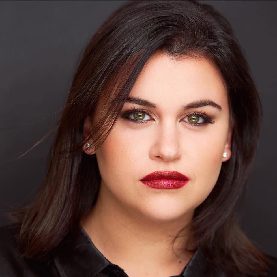 15 Minutes with Davina! – Drama Queens, a five-star arts journal ...
